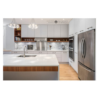 A Touch Of Teak in the Kitchen - Modern - Kitchen - Ottawa - by Irpinia ...