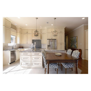 Abingdon Home Design - Traditional - Kitchen - Dallas - by J Wiley ...
