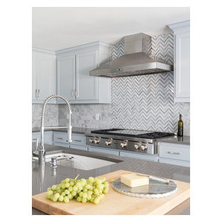 Accent Tile Above Cooktop - Contemporary - Kitchen - Dallas - by BGI ...
