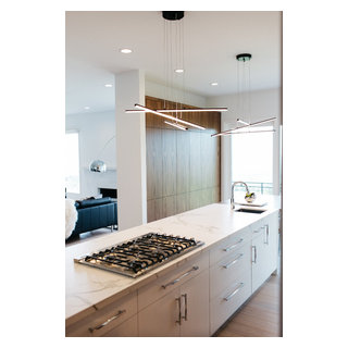 Adonis Drive - Modern - Kitchen - Seattle - by Brian David Roberts ...