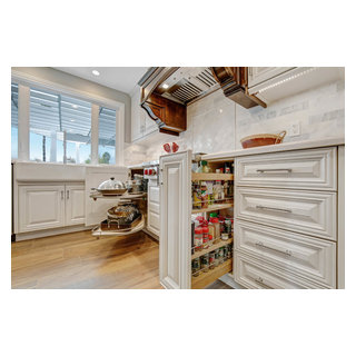 Alessandro - Traditional - Kitchen - Los Angeles - by Norm Tessier ...