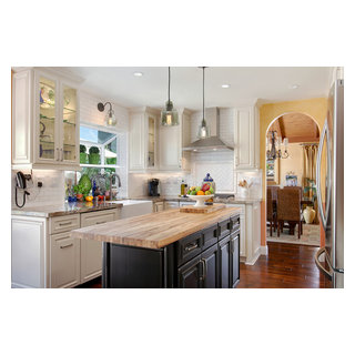 Alma Maple Kitchen - Traditional - Kitchen - San Diego - by Miramar ...