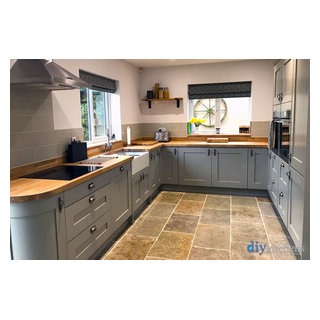 An Innova Linwood Carbon Solid Wood Shaker Kitchen - Real Customer ...