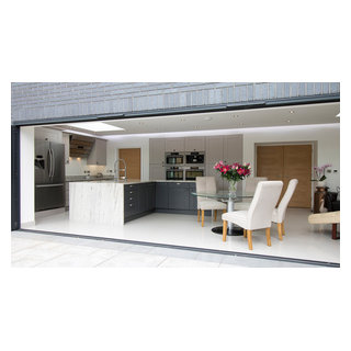 An Innova Linwood Graphite Shaker Kitchen - Real Customer Kitchens ...