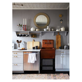 An Outdated Kitchen Gets a Loving DIY Makeover - Rustic - Kitchen - New ...