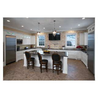 Ann's Kitchen - Traditional - Kitchen - Other - by Atmosphere Builders ...