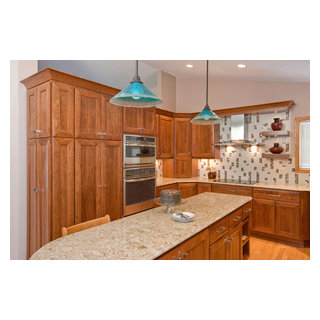 Anne Marie Johnson - Transitional - Kitchen - Minneapolis - by Crystal ...