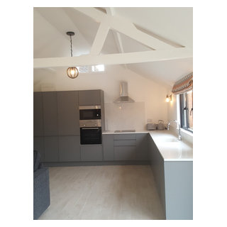 Annex Conversion - Modern - Kitchen - Berkshire - by Lynda Bywater ...