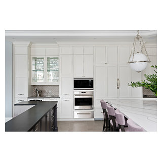 Appleby Place - Traditional - Kitchen - Toronto - by Pizzale Design Inc ...