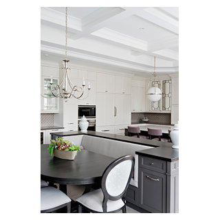 Appleby Place - Traditional - Kitchen - Toronto - by Pizzale Design Inc ...
