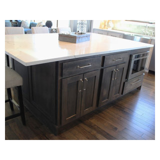 Applestone Homes of Quad Cities White Kitchen With Gray Island ...