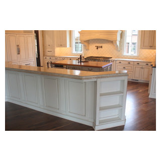 ARC. LASER Kitchen - Traditional - Kitchen - Charlotte - by TILE ...