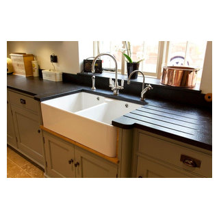Arctic Cream Granite Worktops - Traditional - Kitchen - Cambridgeshire ...