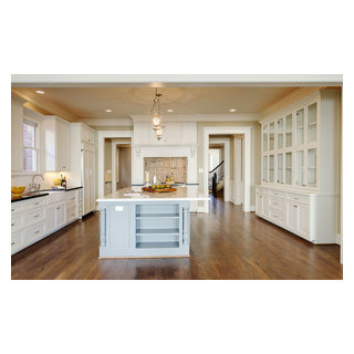 Arlington - Traditional - Kitchen - Houston - by Creole Design | Houzz