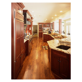 Arts & Crafts cherry kitchen - Traditional - Kitchen - Raleigh - by ...