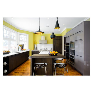 Astro Design's Contemporary Kitchen Renovation - Contemporary - Kitchen ...