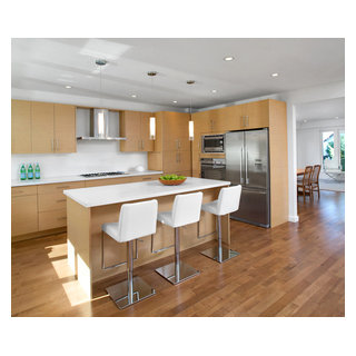 Asymmetrical Overhaul - Contemporary - Kitchen - Vancouver - by ...
