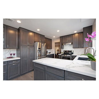 Aura Cayhill Kitchen - Transitional - Kitchen - San Diego - by Miramar ...