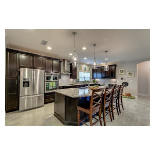 Avalon II Project Photos - Contemporary - Kitchen - Jacksonville - by ...