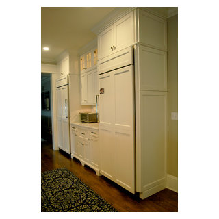 Avon Kitchen 3 - Traditional - Kitchen - New York - by Penterman ...