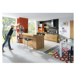 Bari Natural Knotty Oak Schüller Kitchen - Modern - Kitchen - Surrey ...