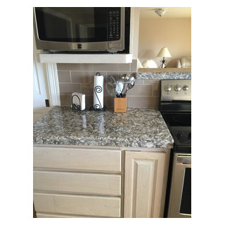 Bayview, Silestone: Pacifica - Traditional - Kitchen - Austin - by ...