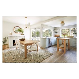Beach House - as seen on HGTV Build me Up - Beach Style - Kitchen - Las ...