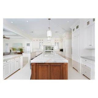 Beach Style Kitchen - Beach Style - Kitchen - Miami | Houzz