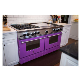 Beautiful BlueStar Kitchen in the Pantone 2014 Color of the Year ...