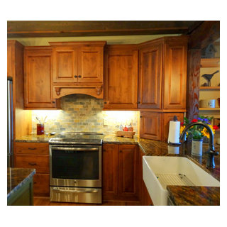 Beech Mountain // Rustic Kitchen - Rustic - Kitchen - Charlotte - by ...