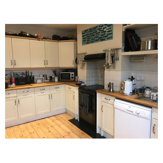 “Before” picture of the 20 year old cream shaker kitchen, complete with ...