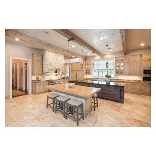 Belmont Residence - Transitional - Kitchen - Houston - by Hollenbeck ...