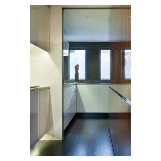 Bespoke Design Sub-Zero Wolf KDC Award Winner - Kitchen - Miami - by ...