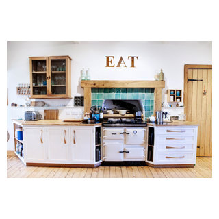 Bespoke kitchen painted - Modern - Kitchen - Edinburgh - by Highwood ...