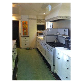 Beverly Hills Historic Restoration - Traditional - Kitchen - Los ...
