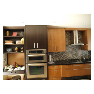 Bhavna's Kitchen - Contemporary - Kitchen - Toronto - by Jhanvi Design ...