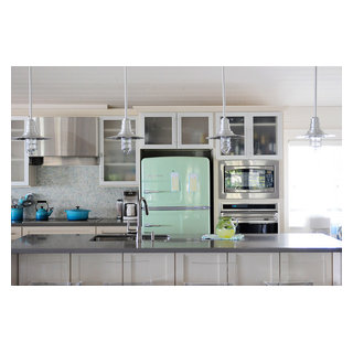 Big Chill Original Retro Refrigerator - Kitchen - by Big Chill | Houzz