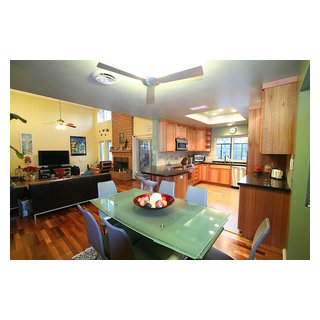 Bit of Jetson’s - Modern - Kitchen - Other - by DreamMaker Bath ...