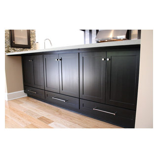 Black Lacquer Kitchen - Contemporary - Kitchen - Los Angeles - by ...