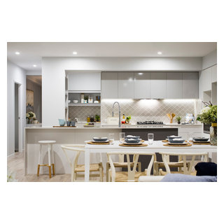 Bli-Bli - Beach Style - Kitchen - Brisbane - by Issie-Mae Interior ...