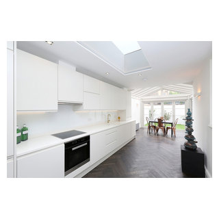 Bloomsbury Townhouse - Contemporary - Kitchen - London - by Simon ...