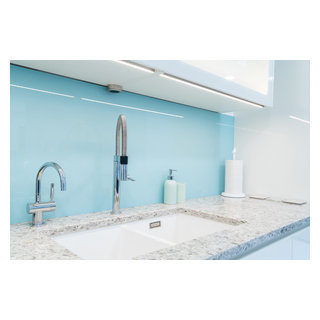 Blue Kitchen Splashback - Modern - Kitchen - London - by LWK London ...