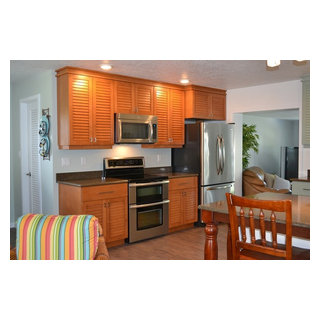 Bohemian/Key West style kitchen remodel - Beach Style - Kitchen ...