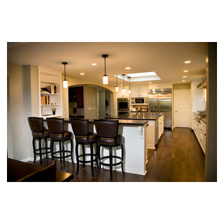 Breakfast Bar - Traditional - Kitchen - San Francisco - by Arch Studio ...