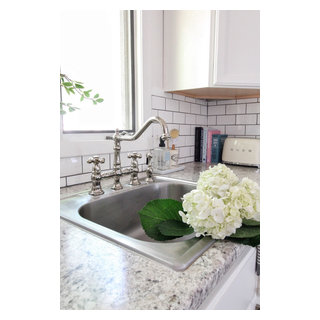 Bridge Kitchen Faucets - Farmhouse - Kitchen - Los Angeles - by ...