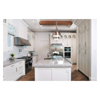 British Bermuda - Beach Style - Kitchen - Miami - by Design West | Houzz