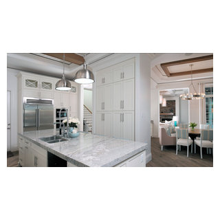 British Bermuda - Beach Style - Kitchen - Miami - by Design West | Houzz