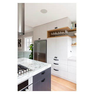 BRONTE HOUSE - Beach Style - Kitchen - Sydney - by The Designory | Houzz