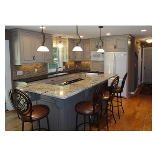 Brookfield Kitchen Remodel - Traditional - Kitchen - Milwaukee - by ...