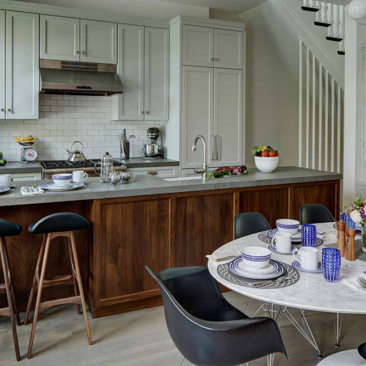 Townhouse Kitchen - Photos & Ideas | Houzz